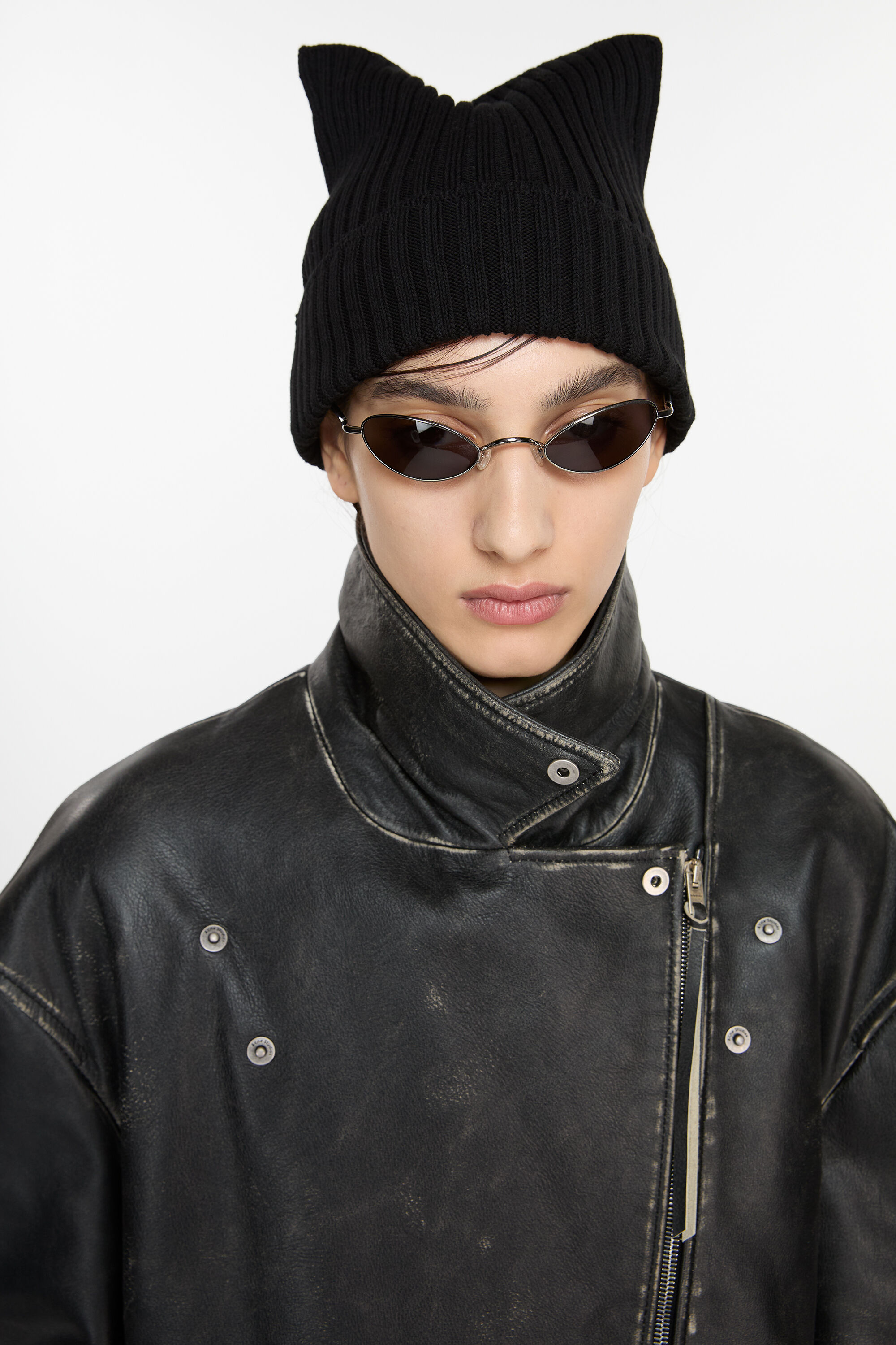 Acne Studios - Ribbed square beanie - Black