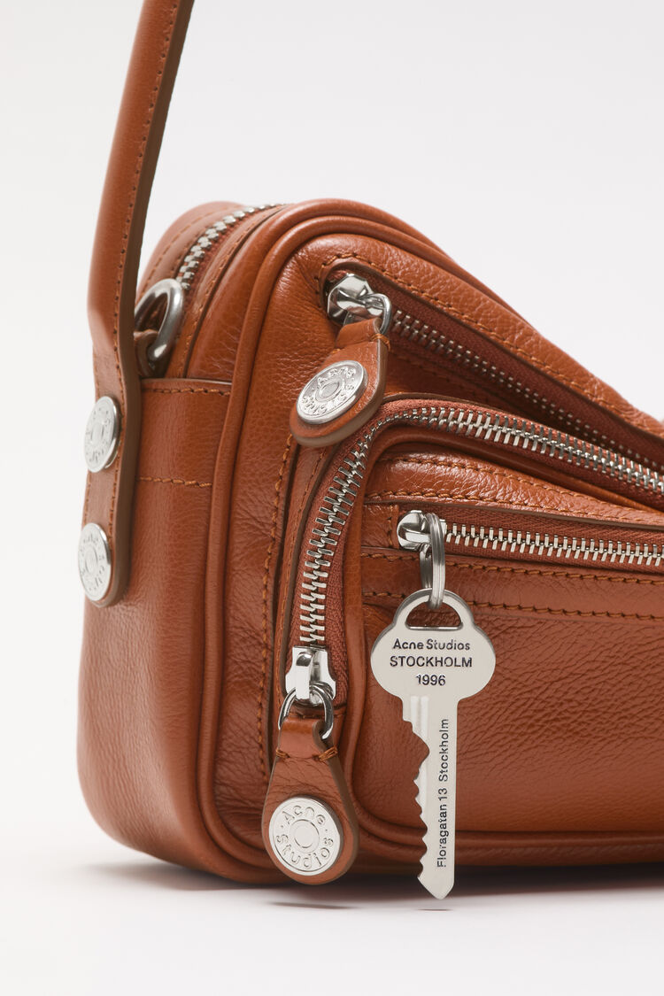 Acne Studios - Camero Party shoulder bag - Cognac brown
