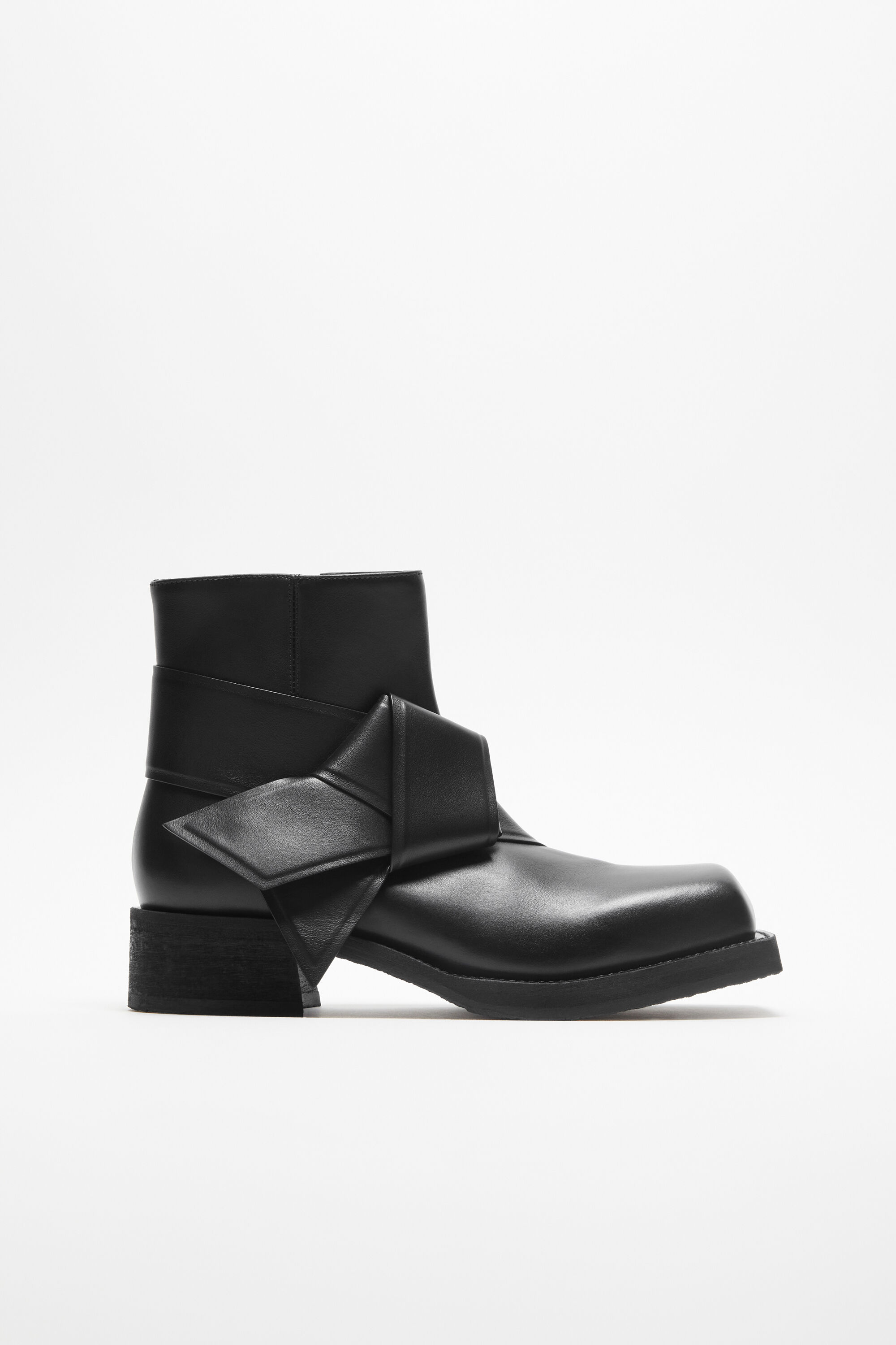 Acne Studios – Women’s Shoes