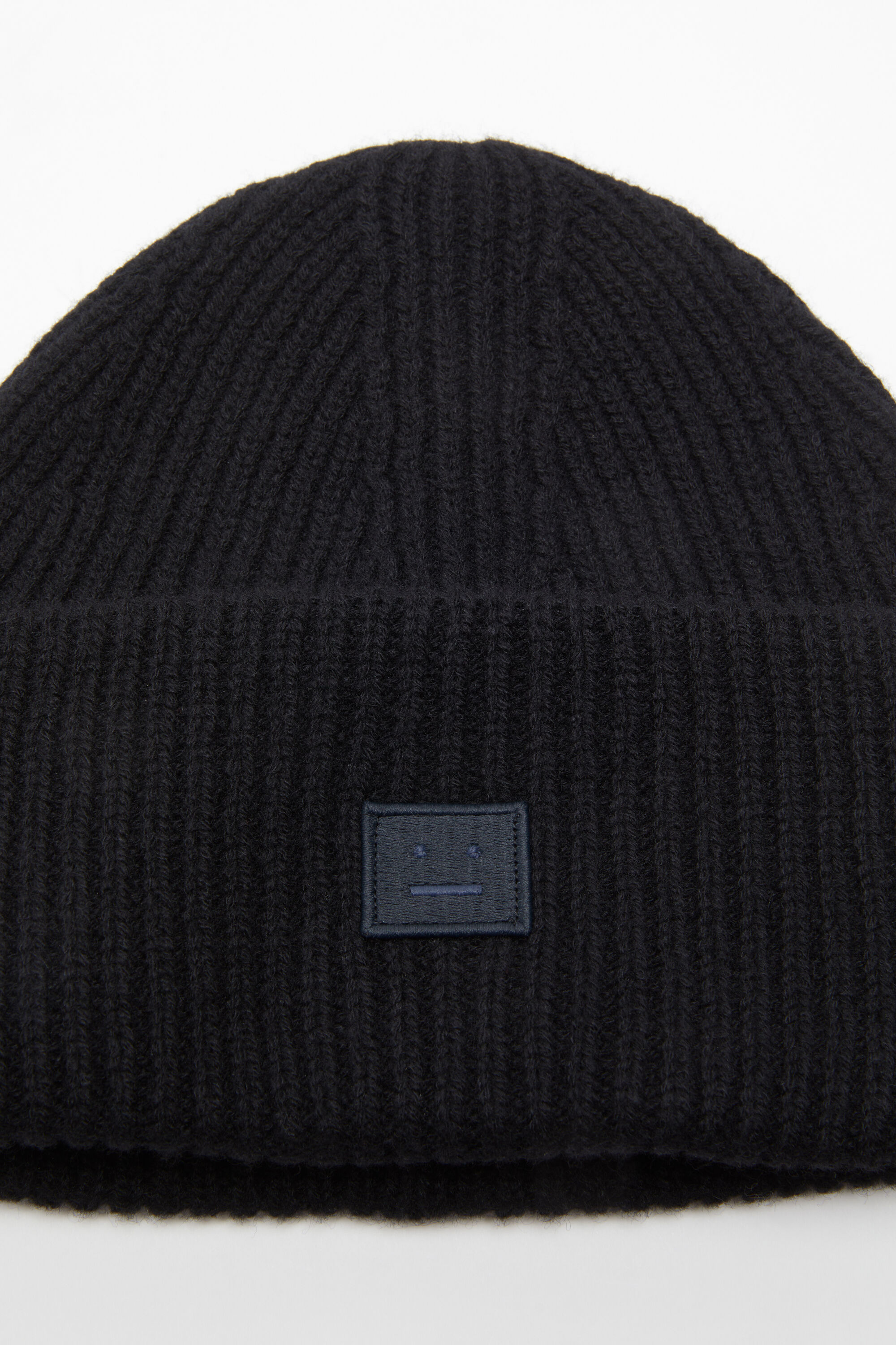 Acne Studios - Small face logo beanie - Black