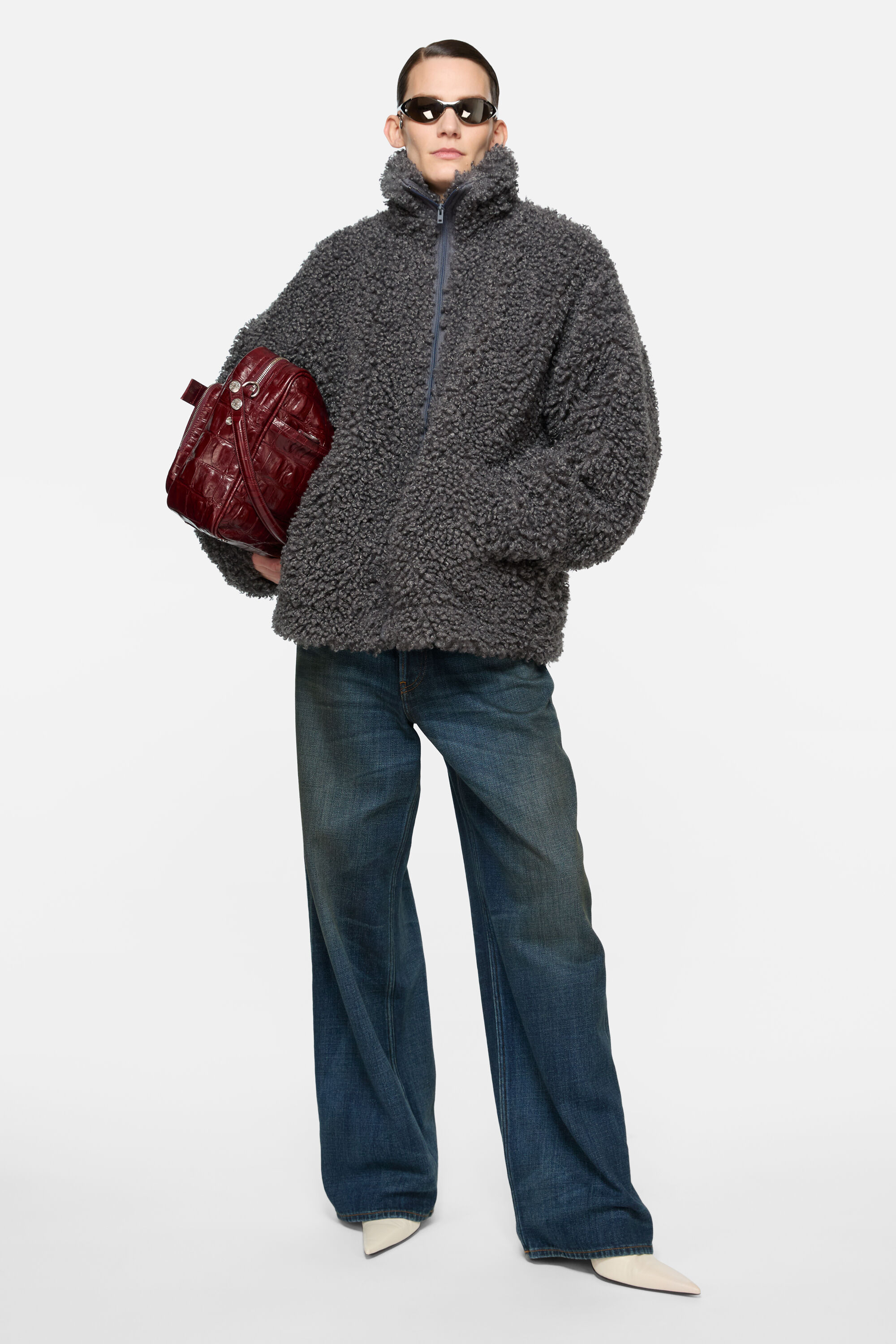 Acne Studios - Camero Camera shoulder bag - Burgundy